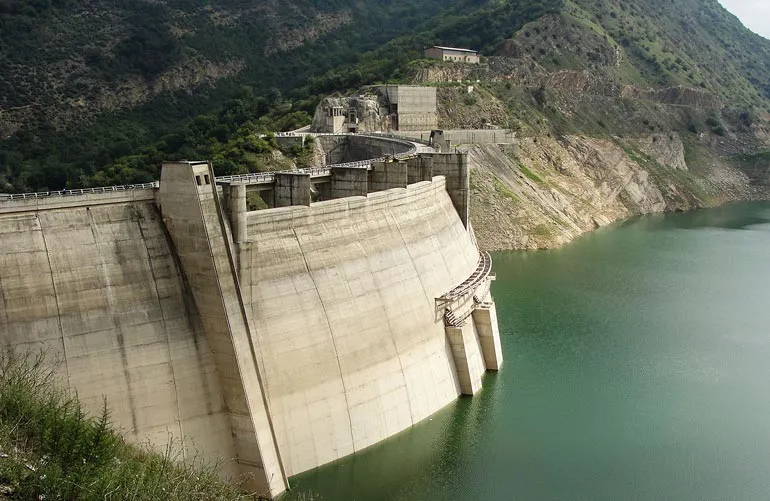 Visit Suleiman Tangeh Dam in Sari: Easy Access and Scenic Attractions ...